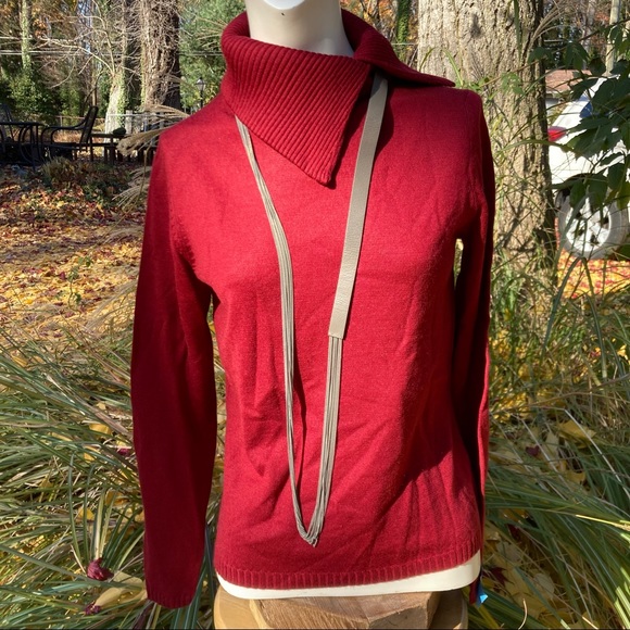Ann Taylor | Sweaters | Ann Taylor Split Neckcollar Extra Fine Merino ...